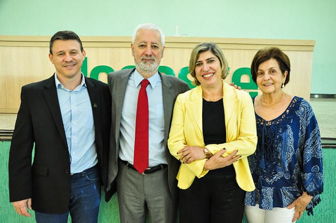 Nóvoa diz que universidades estão em processo de metamorfose - FIPP